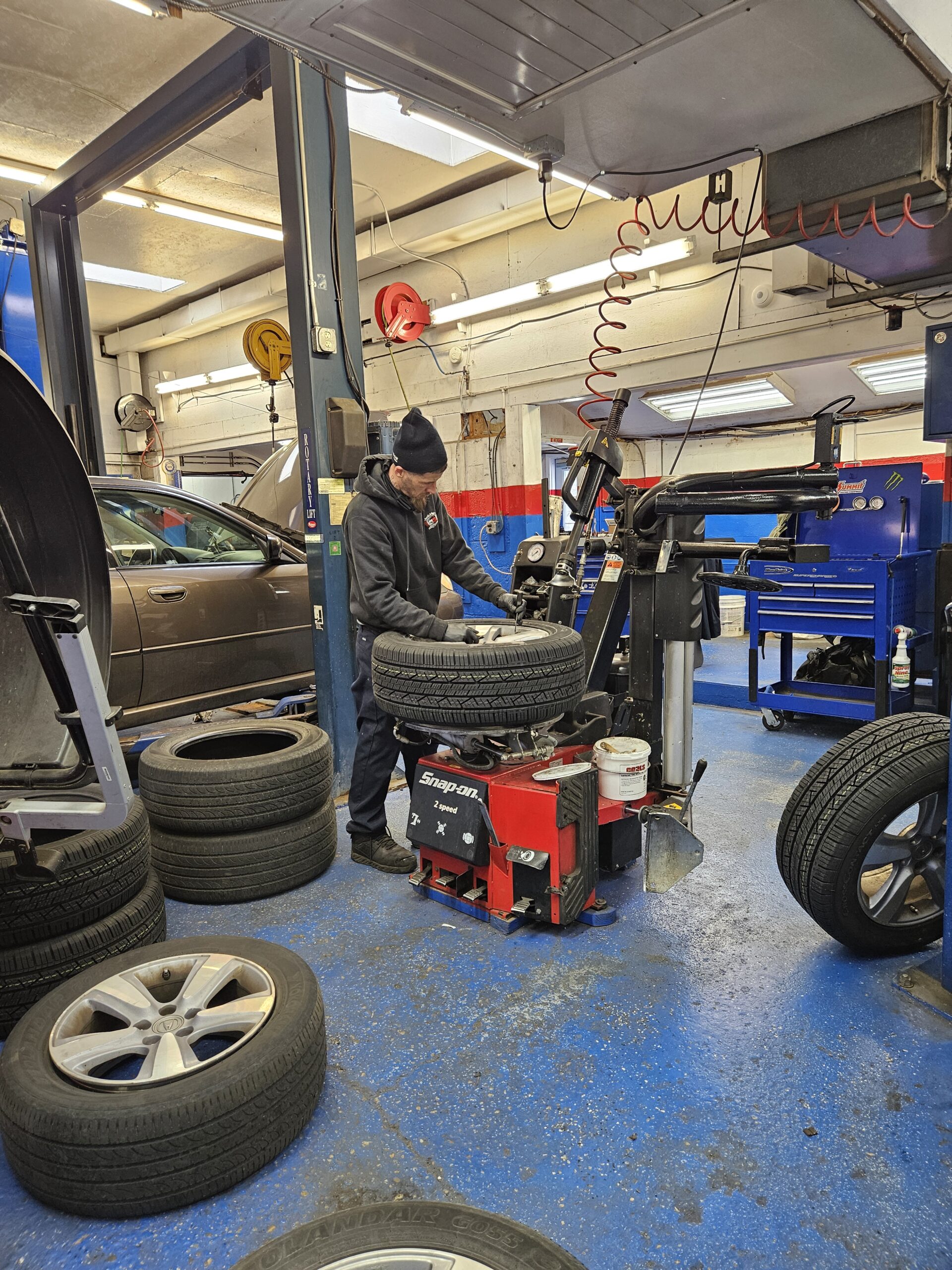 Flat Tire Repair Services | Thoroughbred Auto Care